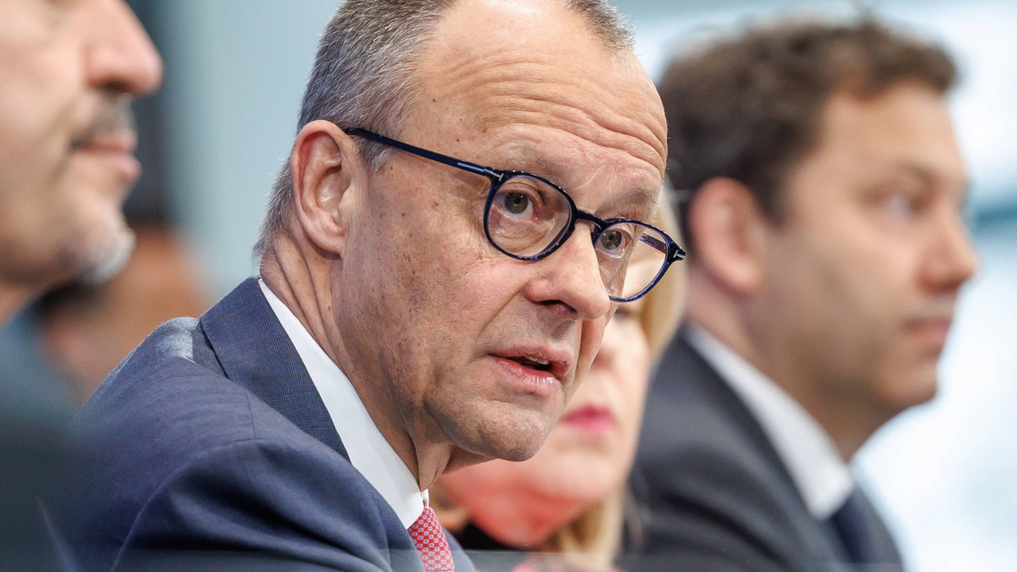 Bundesregierung halbiert Wachstumsprognose für 2026